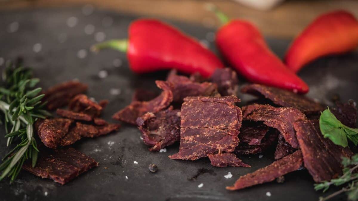 Homemade Venison Jerky Recipe (Easy & Flavorful!) | The Rustic Elk